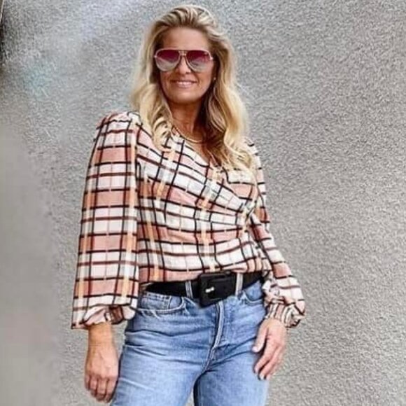 CAbi | Tops | Cabi 6295 Whist Blouse Spring 223 Medium Nwot | Poshmark